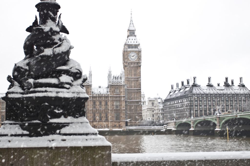 London Snow Odds: Snowfall To Hit The Capital This Month